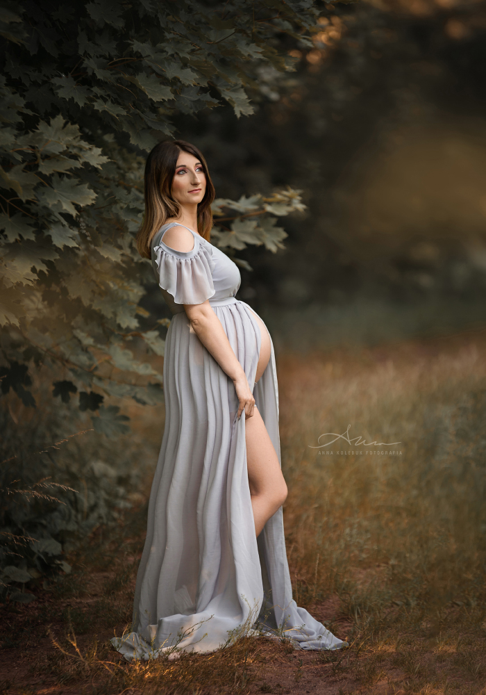 Sesja ciążowa - przepiękne sesje ciążowe w plenerze i w studiu - zdjęcia